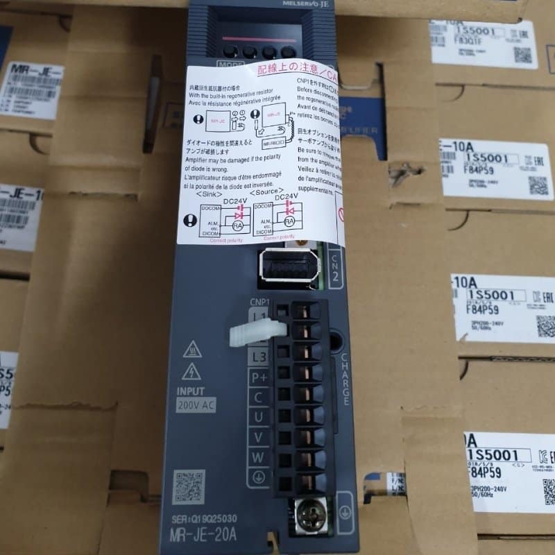 Mitsubishi MR-JE-20A Servo Drive - GoldRayline