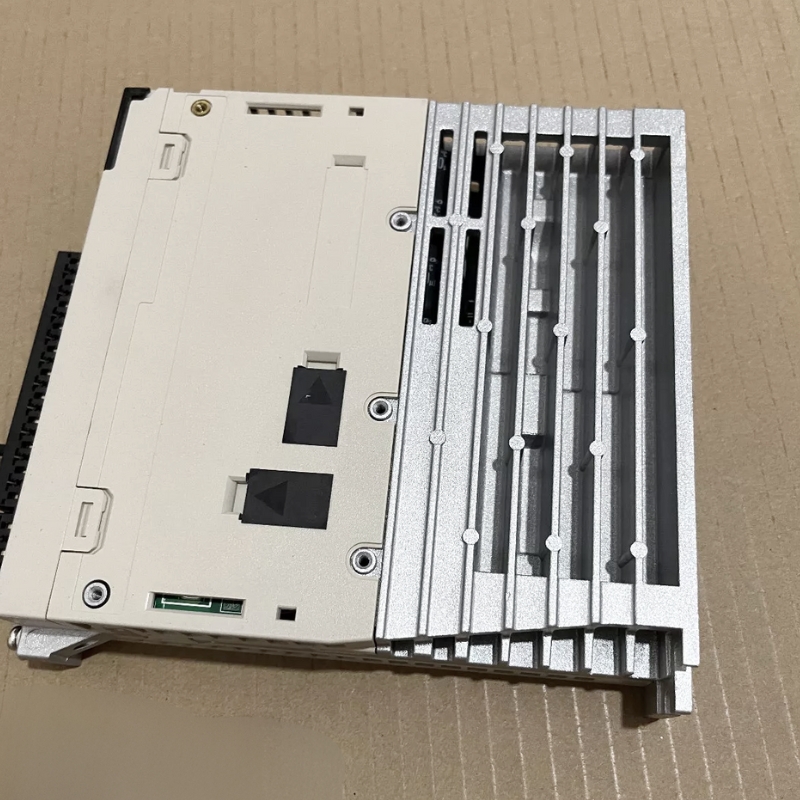 Yaskawa SGD7S-2R8A00A Sigma-7 Servo Drive - GoldRayline